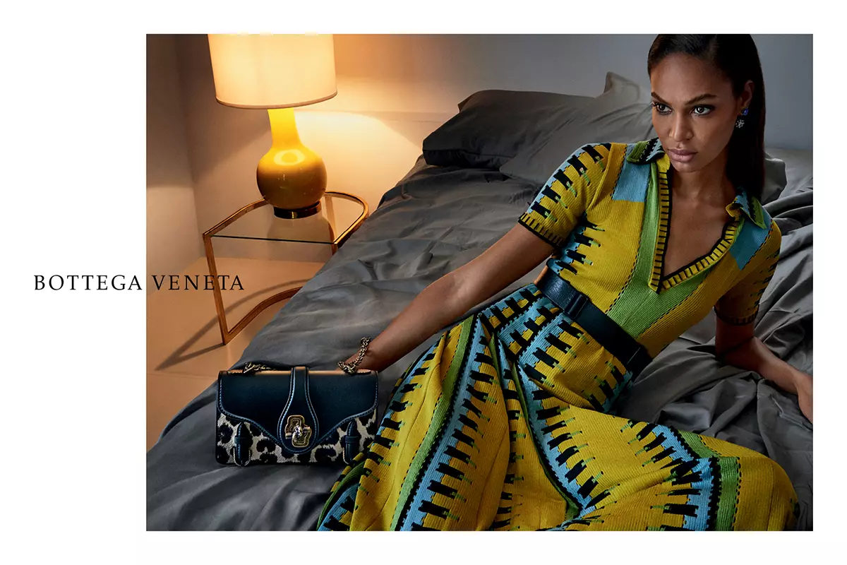 Bottega Veneta bahor-yoz 2017 Joan Smalls