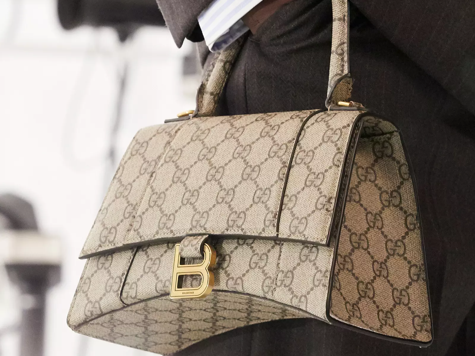 O que Gucci “Hacking” Balenciaga significa para o futuro da moda? 614_1