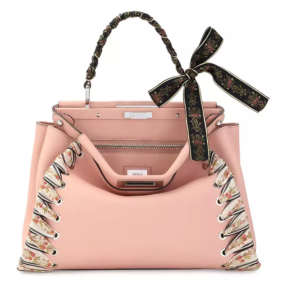 Millennial Pink est la couleur la plus importante de 2017 : découvrez 20 superbes sacs dans la teinte super portable 6469_6