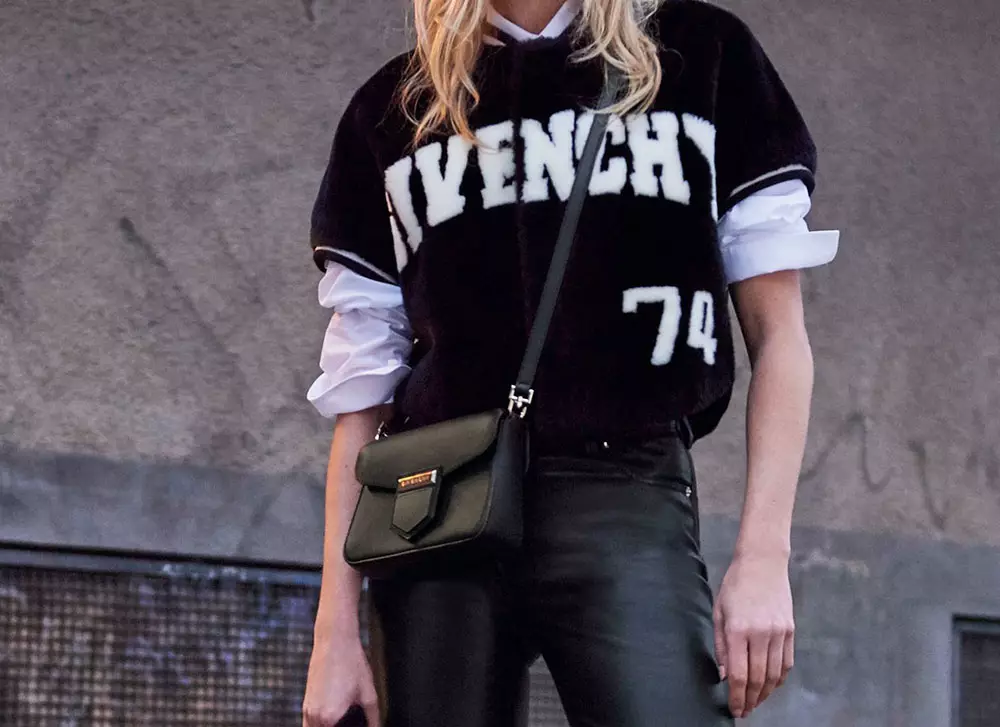 Givenchy bleibt bei der Horizon Bag und fügt einen neuen Hobo für Pre-Fall 2017 hinzu 6768_17