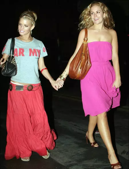 Jessica Simpson yn rhoi'r fridfa yn Lanvin 6876_3