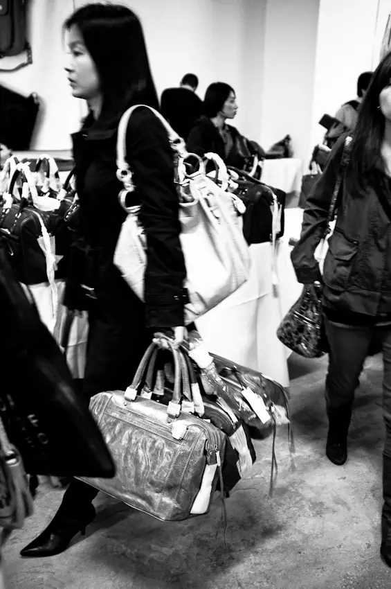 Ata: Fa'aaliga mai le Rebecca Minkoff NYC Sample Sale 7136_6