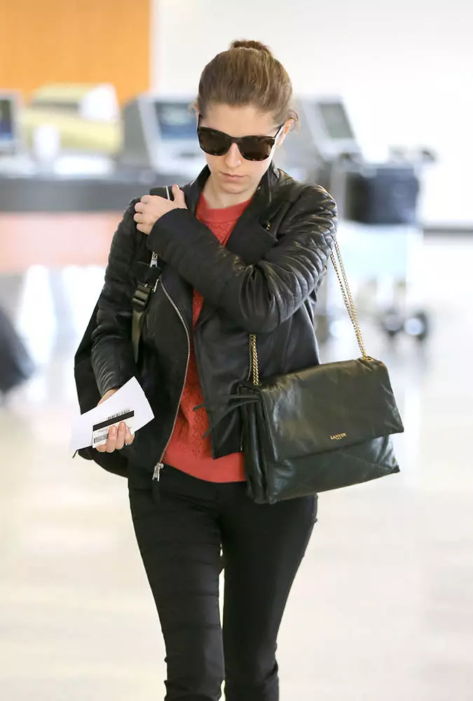 Anna-Kendrick-Lanvin-Sugar-Shoulder-Bag