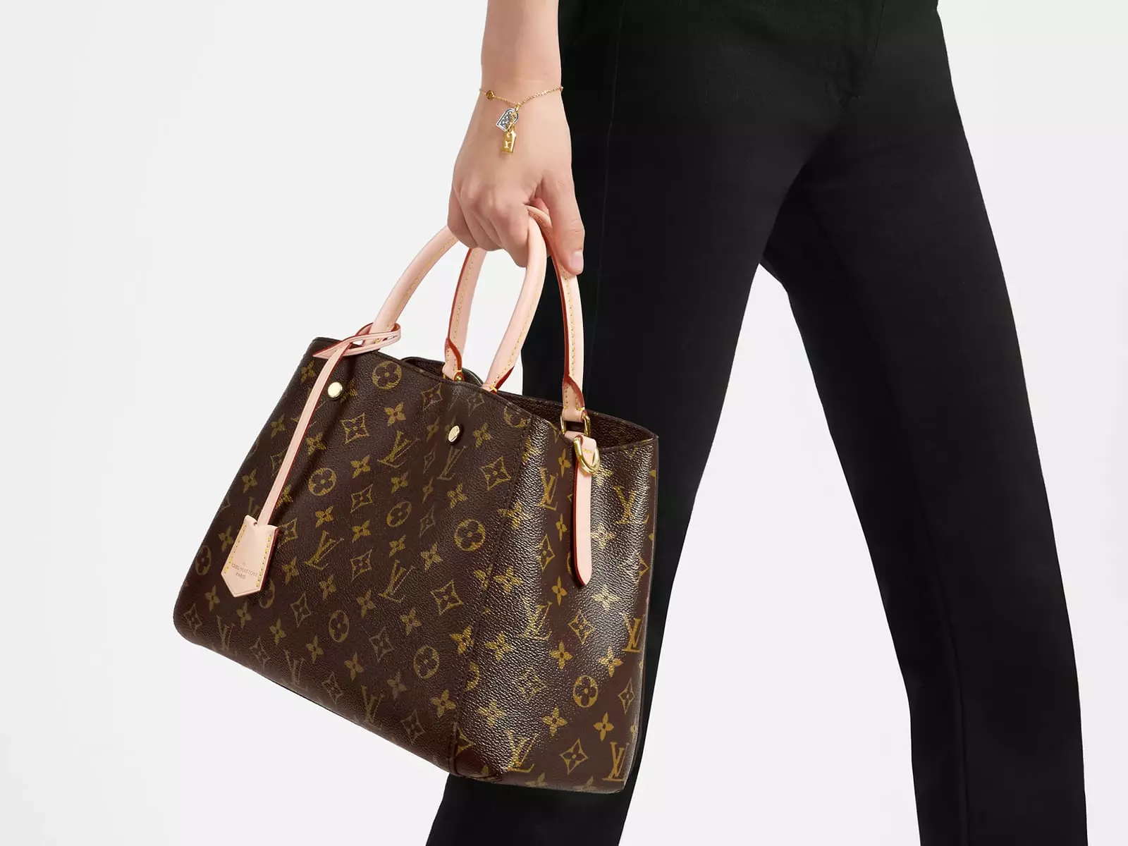 Авеню стиля: Louis Vuitton Montaigne