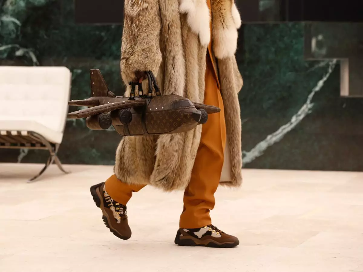 Iingxowa zeLouis Vuitton's Fall-Winter Men's 2021 Collection