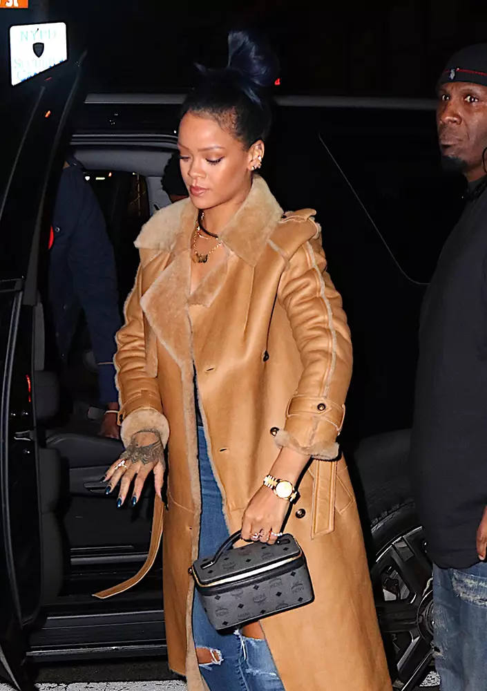 I-Rihanna-MCM-Cosmetics-Case