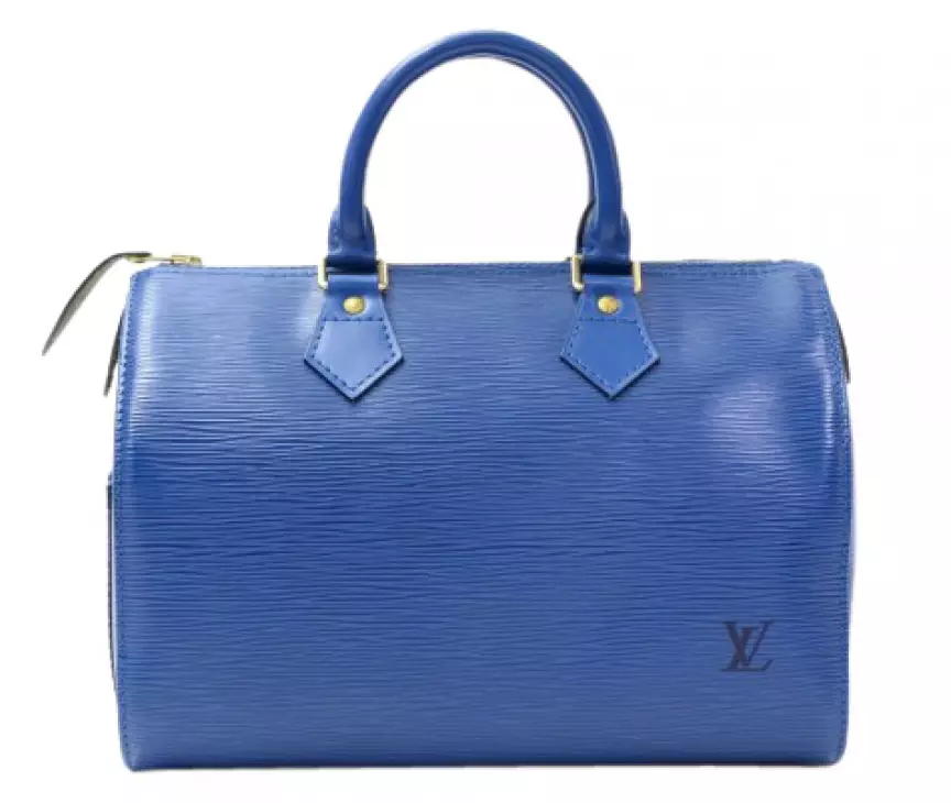 Louis Vuitton Epi Speedy Bag, $660 melalui Portero