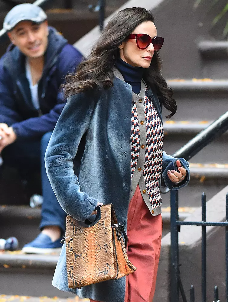 Demi-Moore-Christian-Louboutin-Pasage-Python-Bag