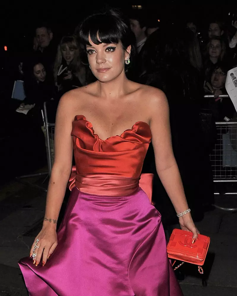 กระเป๋าหลายใบของ Lily Allen-32