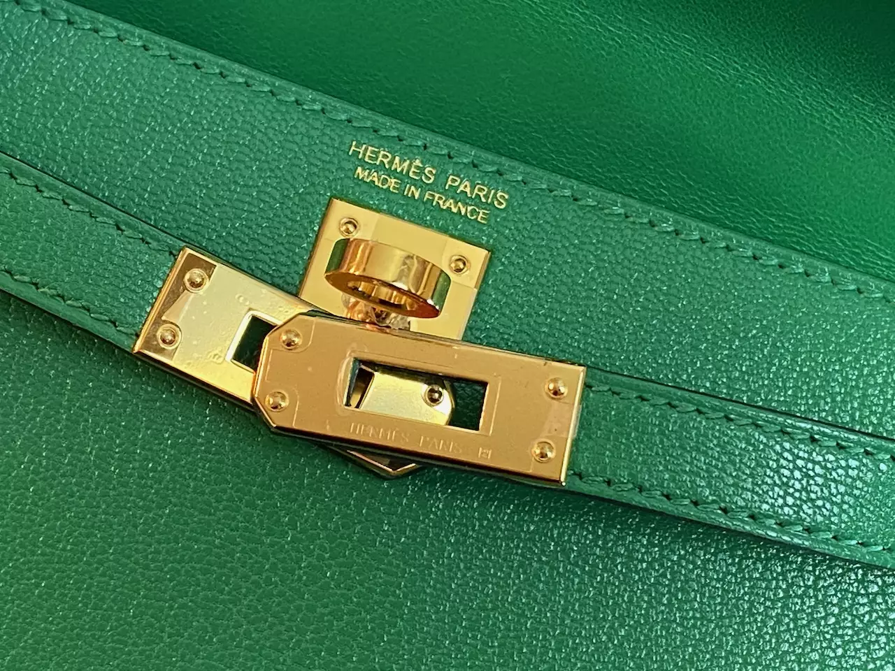 Review: Hermès Mini Kelly