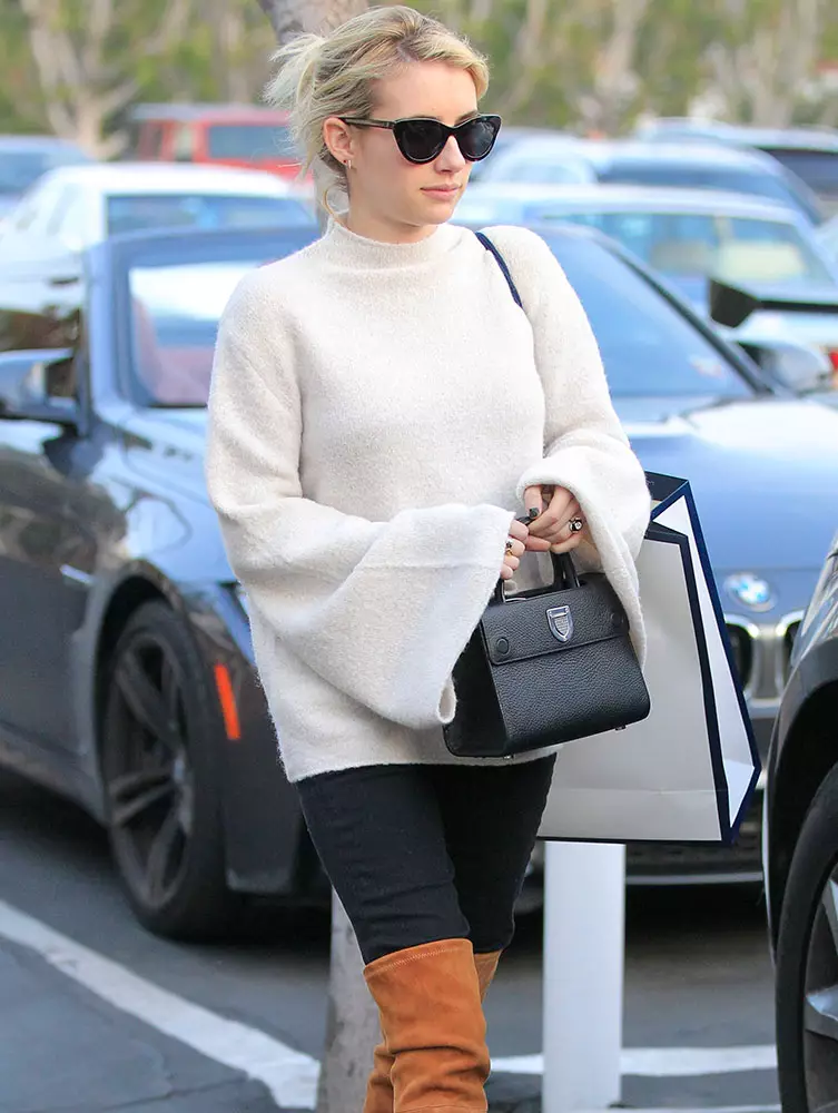 emma-roberts-dior-diorever-mini-tote