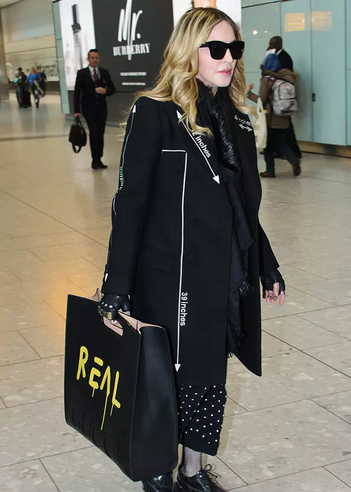 Madonna-Gucci-Ghost-Carrier-Bag