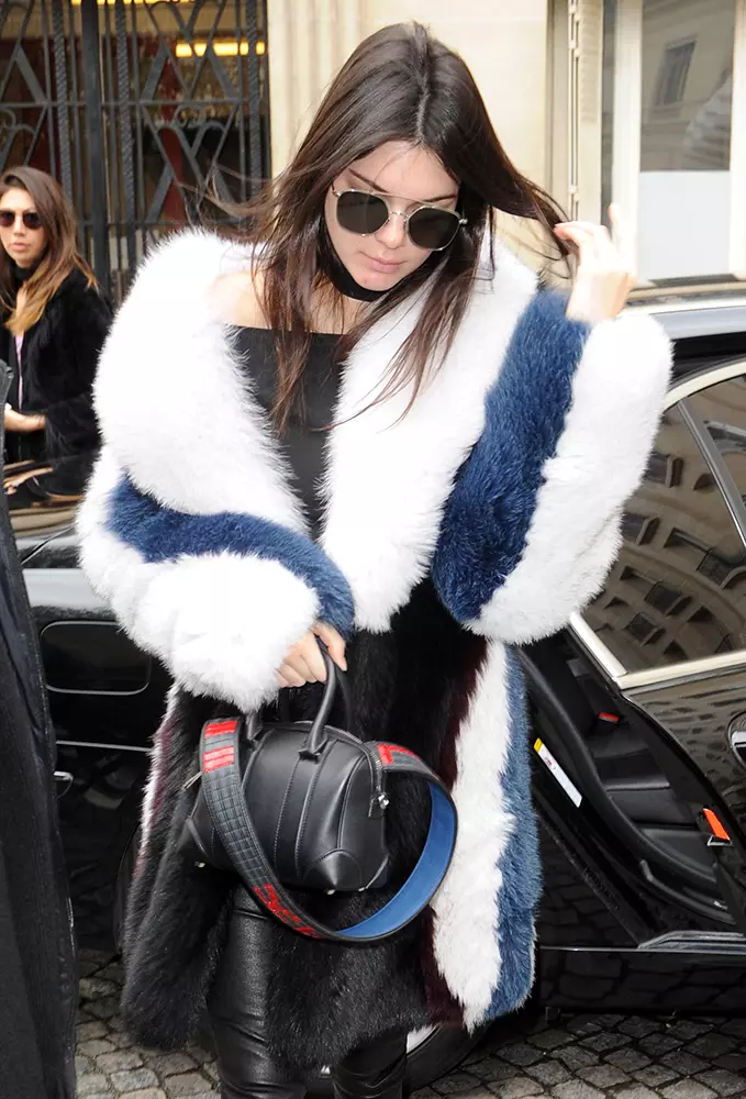 Mini-bolsa Kendall-Jenner-Givenchy-Lucrezia