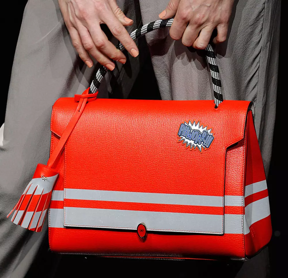 Anya-Hindmarch-Fall-2015-Machau llaw-7