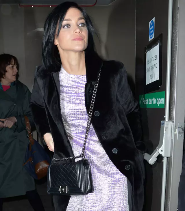 Ang Maraming Bag ng London Fashion Week Fall 2014 Celebs-11