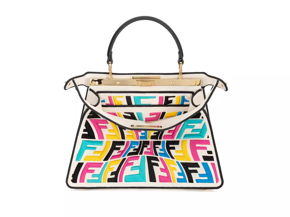 Fendi Peekaboo này phát sáng trong bóng tối 898_6