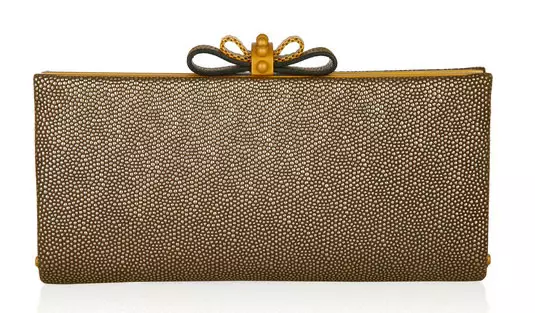 Ang Daghang Clutches ni Christian Louboutin 9057_5