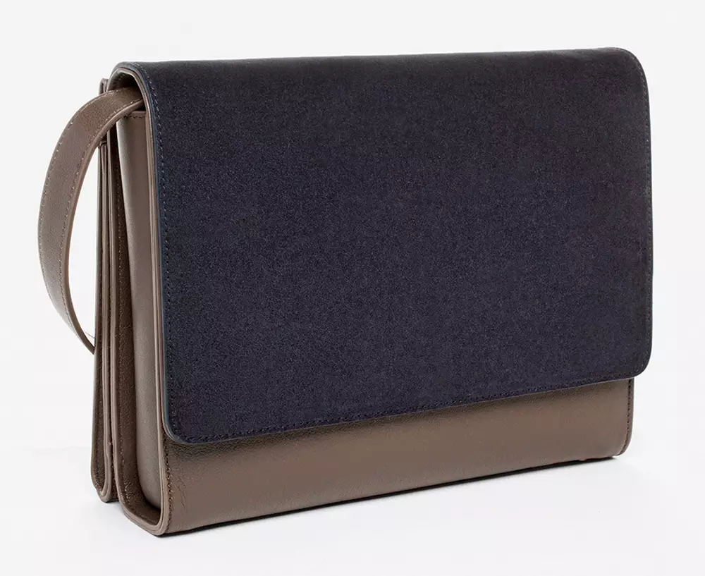 Everlane-Petra-Crossbody-Taske