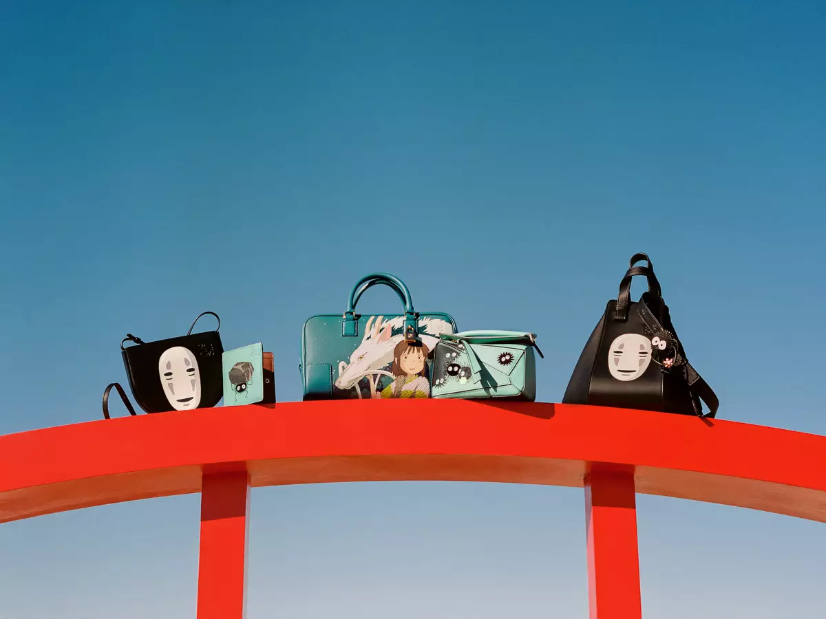 Loewe x Spirited Away del II er her